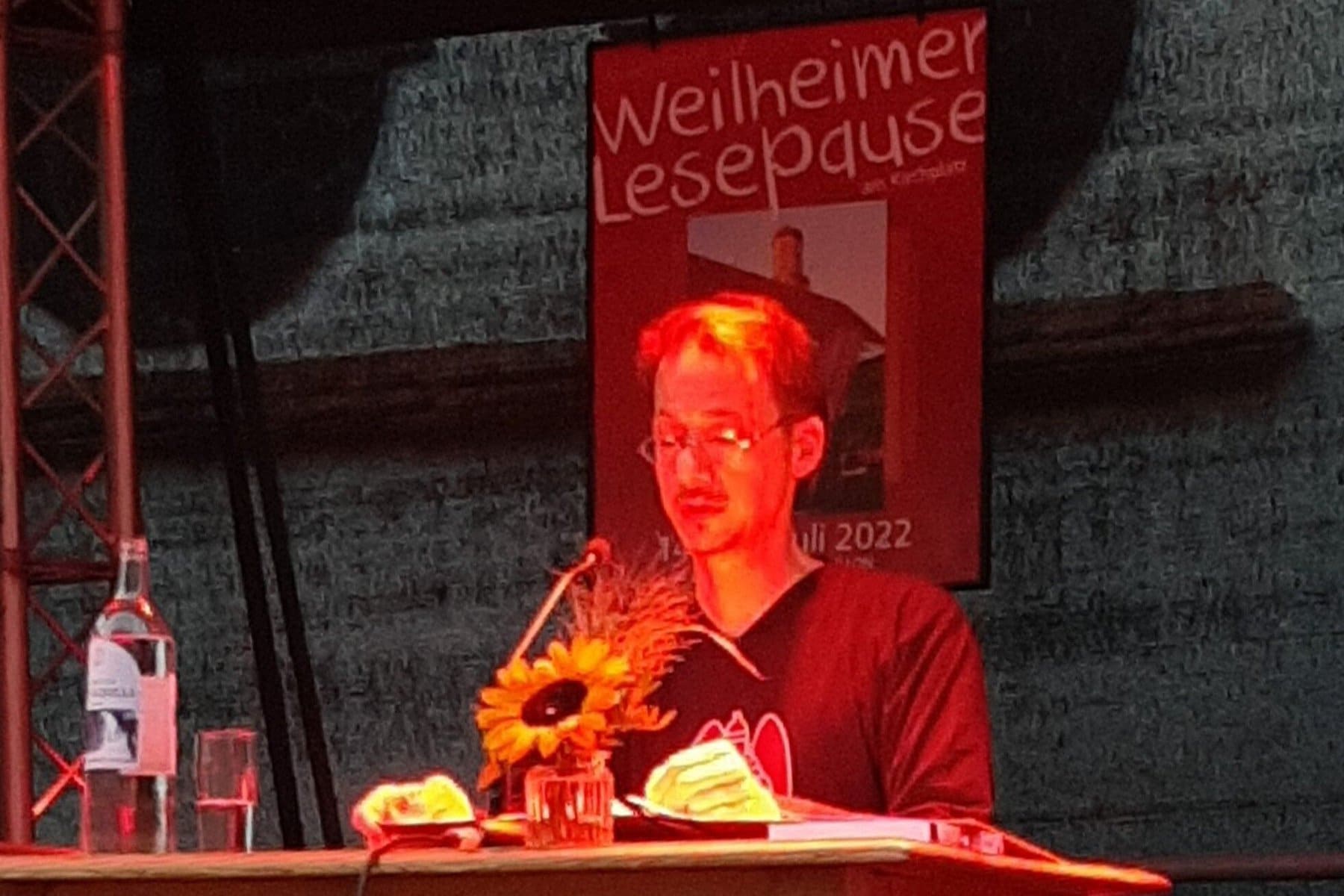 Lesung am Kirchplatz: Die Weilheimer Lesepause - Michael Knabe